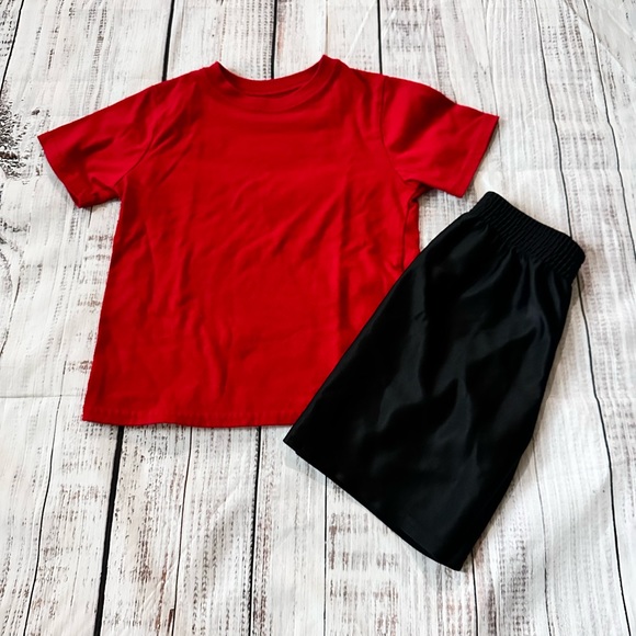 Garanimals | Matching Sets | 24 Garanimals Tshirt And Shorts Set | Poshmark
